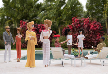 Slim Hosts – Barbie and Ken Photos