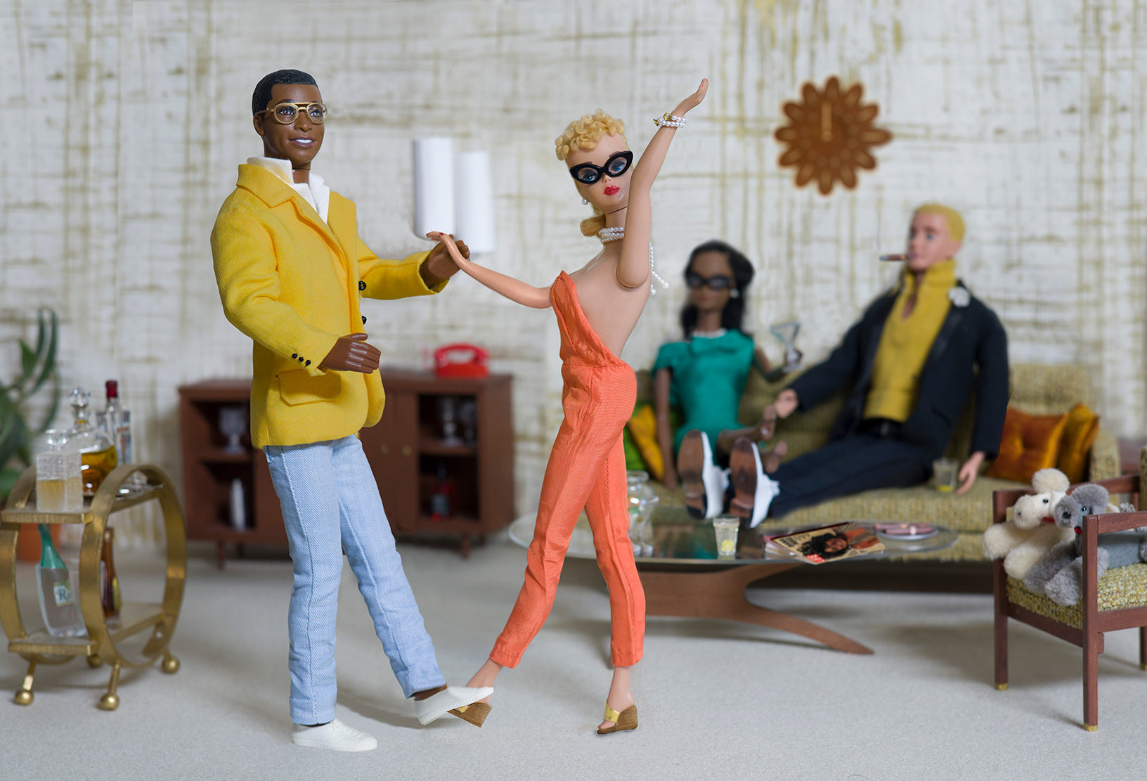 The Hustle (Steve and Barbie) – Barbie and Ken Photos